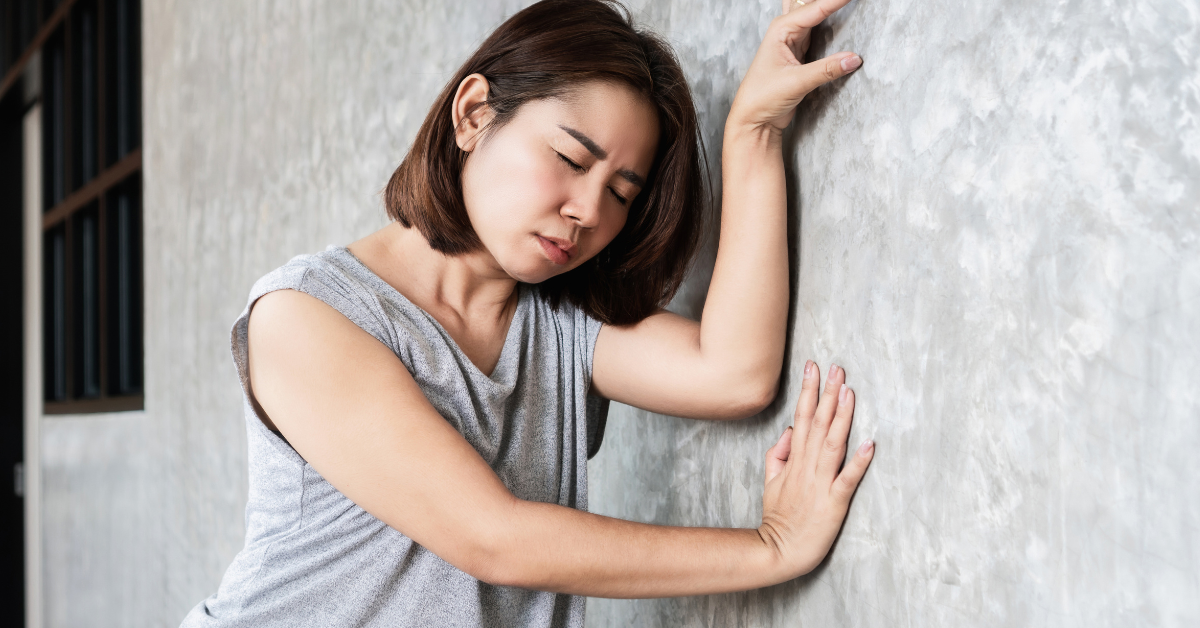 Loss of Balance: Causes, Symptoms & Ayurvedic Treatment